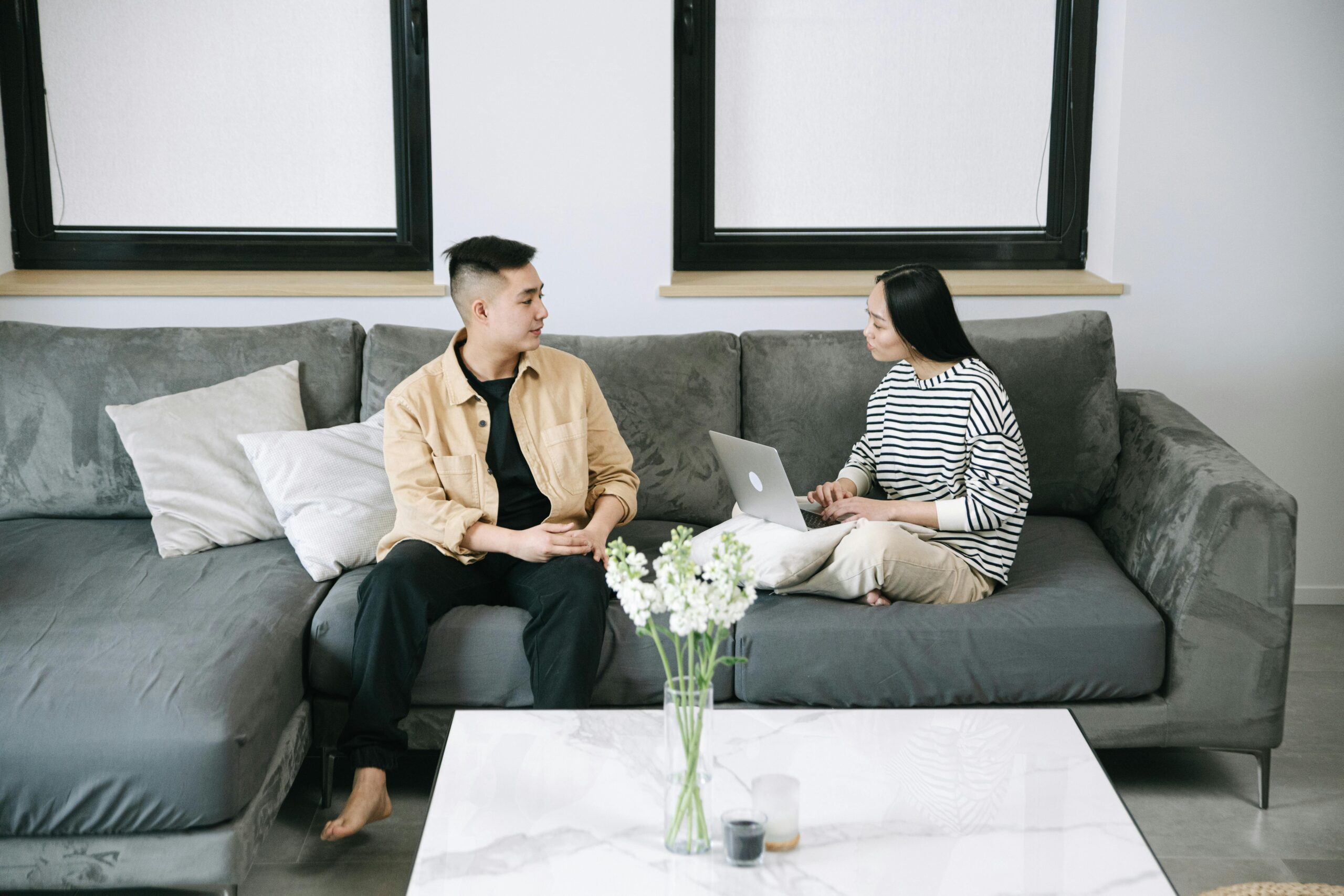 Why Every Couple Needs a Wedding Website - Notable Visuals